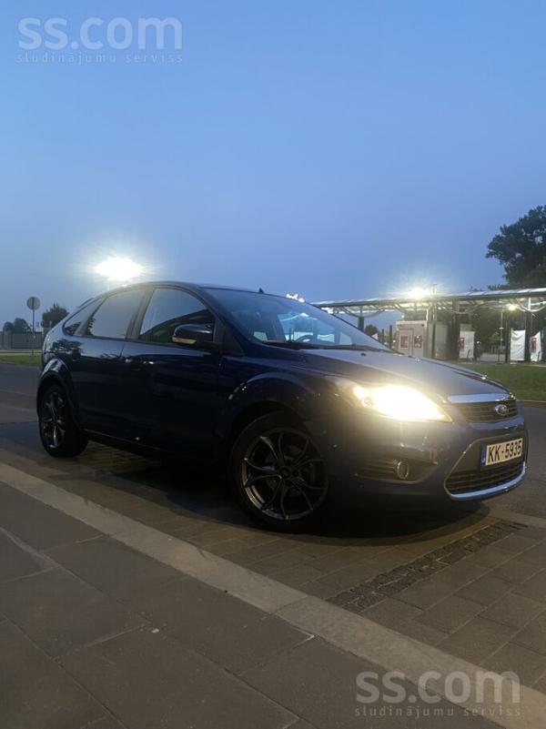 Zils Ford Focus 2009 Rīga, ar dzinēja tilpumu 1.60 L un nobraukumu 335 tūkst. km par 1600 €, foto 1 vietnē AUTOMOTO.COM.LV