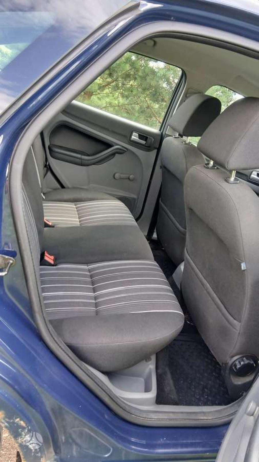Blue Ford Focus 2009 in Radviliskis, with an engine capacity of 1.56 L and mileage of 281 thousand km for 1800 €, photo 10 on AUTOMOTO.COM.LV