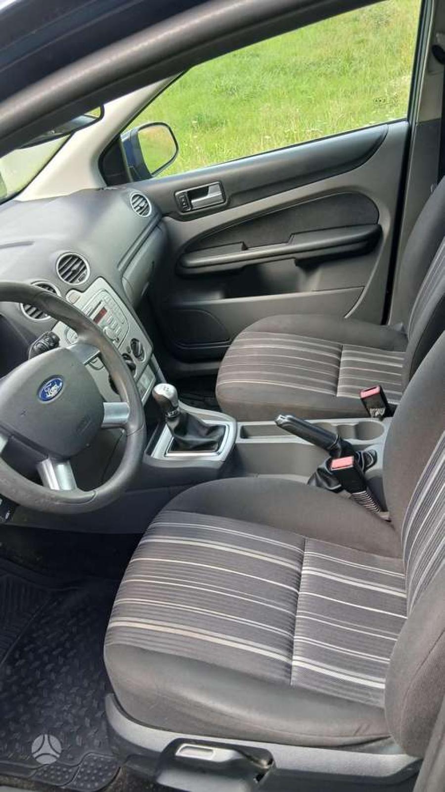 Blue Ford Focus 2009 in Radviliskis, with an engine capacity of 1.56 L and mileage of 281 thousand km for 1800 €, photo 13 on AUTOMOTO.COM.LV