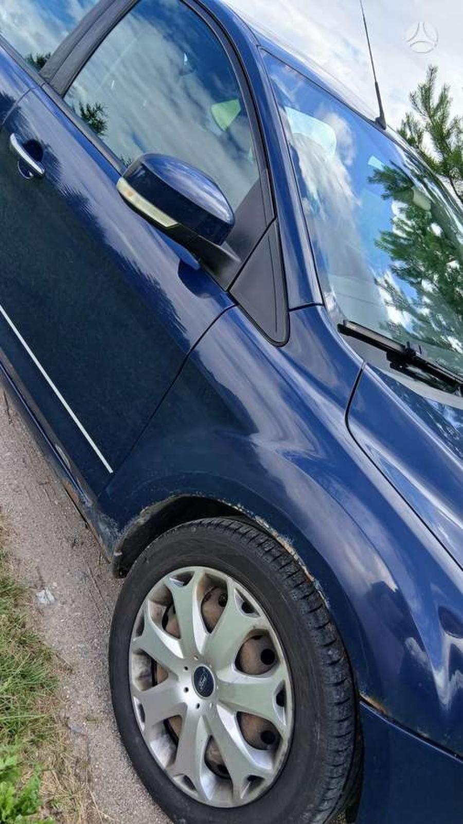Blue Ford Focus 2009 in Radviliskis, with an engine capacity of 1.56 L and mileage of 281 thousand km for 1800 €, photo 19 on AUTOMOTO.COM.LV