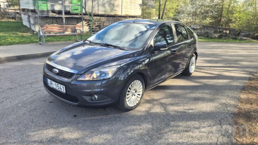 Zils Ford Focus 2010 Rīga, ar dzinēja tilpumu 1.80 L un nobraukumu 240 tūkst. km par 2050 €, foto 1 vietnē AUTOMOTO.COM.LV