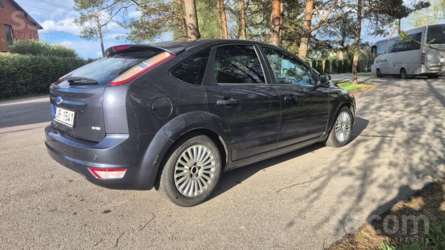 Zils Ford Focus 2010 Rīga, ar dzinēja tilpumu 1.80 L un nobraukumu 240 tūkst. km par 2050 €, foto 5 vietnē AUTOMOTO.COM.LV