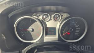 Zils Ford Focus 2010 Rīga, ar dzinēja tilpumu 1.80 L un nobraukumu 240 tūkst. km par 2050 €, foto 12 vietnē AUTOMOTO.COM.LV