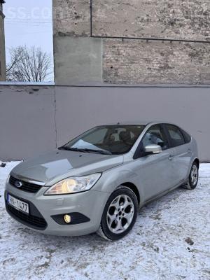 Zils Ford Focus 2010 Rīga, ar dzinēja tilpumu 1.60 L un nobraukumu 218 tūkst. km par 1350 €, foto 1 vietnē AUTOMOTO.COM.LV