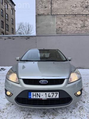 Zils Ford Focus 2010 Rīga, ar dzinēja tilpumu 1.60 L un nobraukumu 218 tūkst. km par 1350 €, foto 3 vietnē AUTOMOTO.COM.LV
