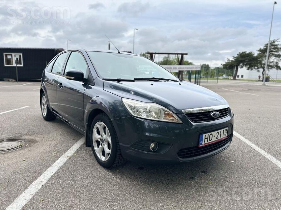 Zils Ford Focus 2010 Rīga, ar dzinēja tilpumu 1.60 L un nobraukumu 169 tūkst. km par 2499 €, foto 5 vietnē AUTOMOTO.COM.LV