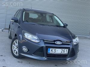 Blue Ford Focus 2011 in Riga, with an engine capacity of 1.60 L and mileage of 296 thousand km for 3600 €, photo 3 on AUTOMOTO.COM.LV