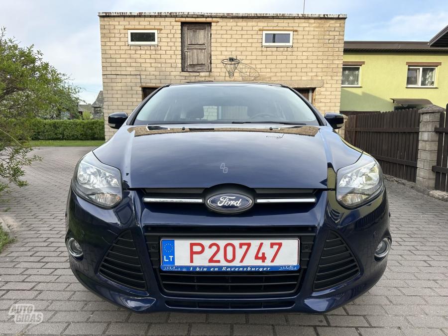 Blue Ford Focus 2012 in Prienai, with an engine capacity of 1.00 L and mileage of 180 thousand km for 3000 €, photo 4 on AUTOMOTO.COM.LV