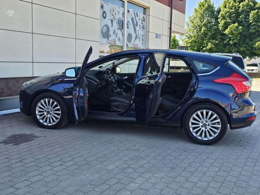 Zils Ford Focus 2012 Kretinga, ar dzinēja tilpumu 1.60 L un nobraukumu 251 tūkst. km par 4199 €, foto 17 vietnē AUTOMOTO.COM.LV