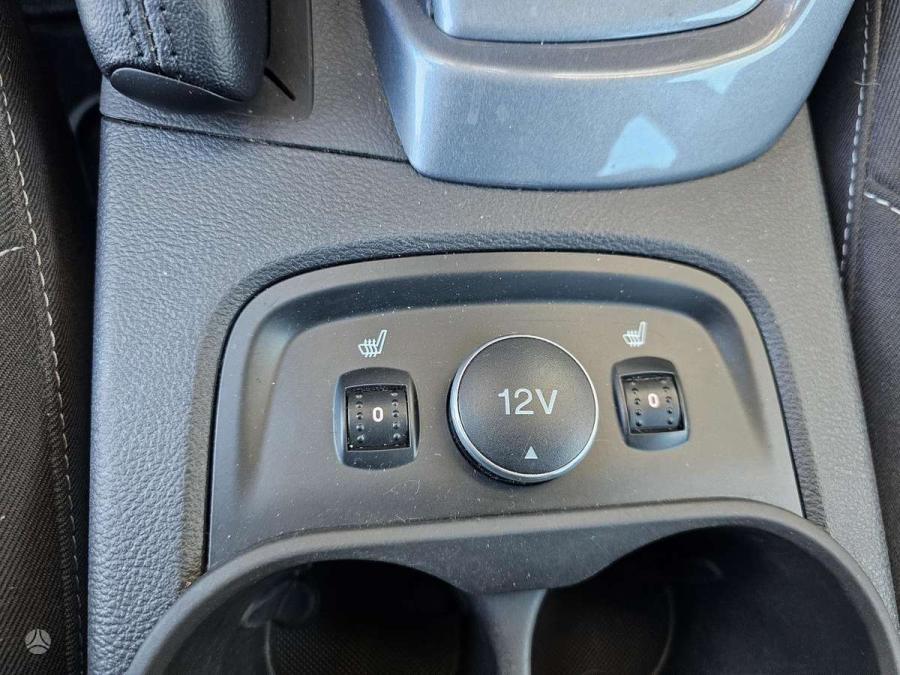 Zils Ford Focus 2012 Kretinga, ar dzinēja tilpumu 1.60 L un nobraukumu 251 tūkst. km par 4199 €, foto 27 vietnē AUTOMOTO.COM.LV