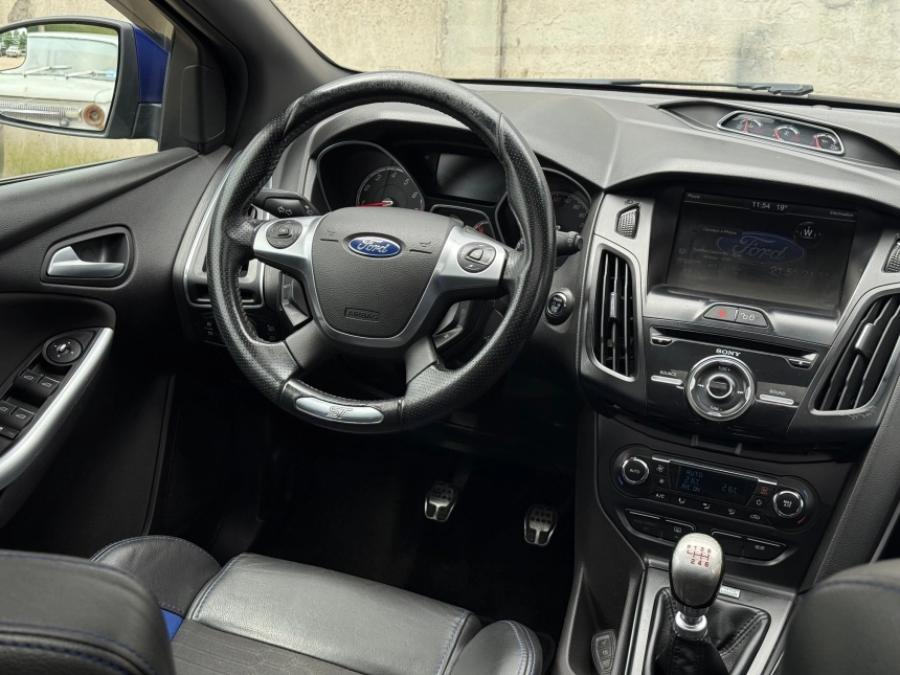 Zils Ford Focus 2012 Rīga, ar dzinēja tilpumu 2.00 L un nobraukumu 160 tūkst. km par 10980 €, foto 15 vietnē AUTOMOTO.COM.LV
