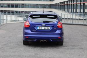 Zils Ford Focus 2012 Rīga, ar dzinēja tilpumu 2.00 L un nobraukumu 160 tūkst. km par 10980 €, foto 21 vietnē AUTOMOTO.COM.LV