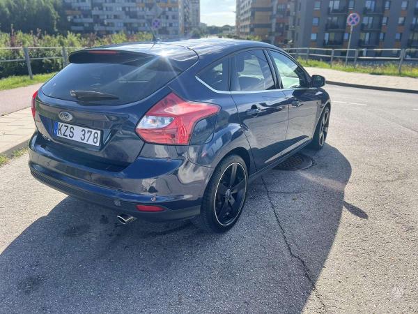 Blue Ford Focus 2012 in Vilnius, with an engine capacity of 2.00 L and mileage of 271 thousand km for 3800 €, photo 5 on AUTOMOTO.COM.LV