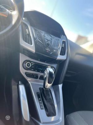 Zils Ford Focus 2012 Viļņa, ar dzinēja tilpumu 2.00 L un nobraukumu 271 tūkst. km par 3800 €, foto 15 vietnē AUTOMOTO.COM.LV