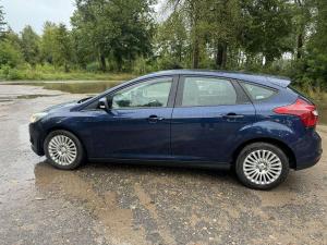 Blue Ford Focus 2012 in Kaunas, with an engine capacity of 1.60 L and mileage of 314 thousand km for 2250 €, photo 4 on AUTOMOTO.COM.LV