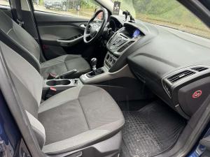 Blue Ford Focus 2012 in Kaunas, with an engine capacity of 1.60 L and mileage of 314 thousand km for 2250 €, photo 9 on AUTOMOTO.COM.LV