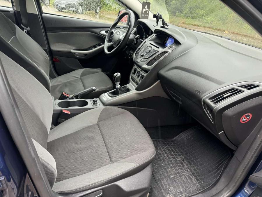 Blue Ford Focus 2012 in Kaunas, with an engine capacity of 1.60 L and mileage of 314 thousand km for 2250 €, photo 9 on AUTOMOTO.COM.LV
