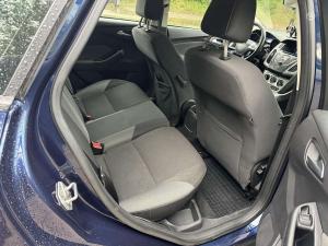 Blue Ford Focus 2012 in Kaunas, with an engine capacity of 1.60 L and mileage of 314 thousand km for 2250 €, photo 10 on AUTOMOTO.COM.LV