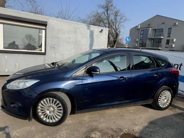 Zils Ford Focus 2012 Kauņa, ar dzinēja tilpumu 1.60 L un nobraukumu 314 tūkst. km par 2300 €, foto 3 vietnē AUTOMOTO.COM.LV