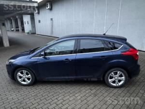 Blue Ford Focus 2013 in Riga, with an engine capacity of 1.60 L and mileage of 295 thousand km for 3700 €, photo 6 on AUTOMOTO.COM.LV