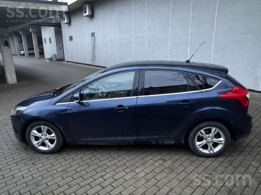 Blue Ford Focus 2013 in Riga, with an engine capacity of 1.60 L and mileage of 295 thousand km for 3700 €, photo 6 on AUTOMOTO.COM.LV