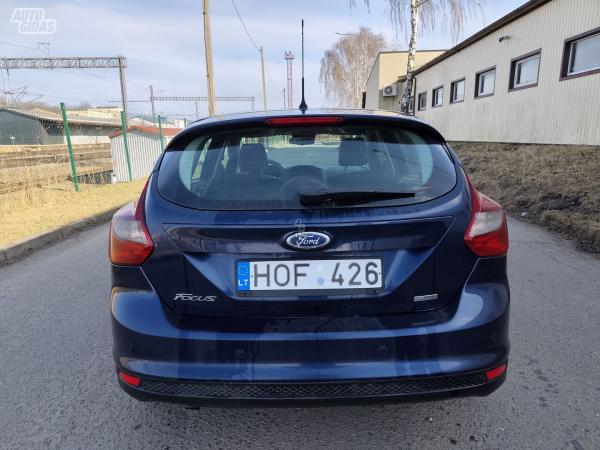 Blue Ford Focus 2013 in Siauliai, with an engine capacity of 1.60 L and mileage of 416 thousand km for 1899 €, photo 5 on AUTOMOTO.COM.LV