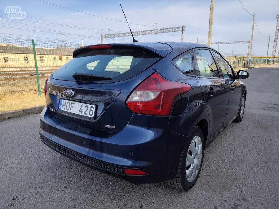 Zils Ford Focus 2013 Šauļi, ar dzinēja tilpumu 1.60 L un nobraukumu 416 tūkst. km par 1899 €, foto 7 vietnē AUTOMOTO.COM.LV