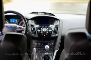 Blue Ford Focus 2013 in Tallinn, with an engine capacity of 2.00 L and mileage of 190 thousand km for 12900 €, photo 8 on AUTOMOTO.COM.LV