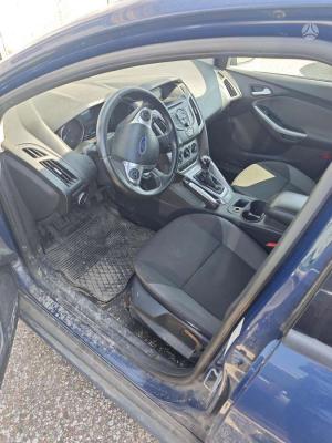 Blue Ford Focus 2013 in Klaipeda, with an engine capacity of 1.00 L and mileage of 400 thousand km for 850 €, photo 7 on AUTOMOTO.COM.LV