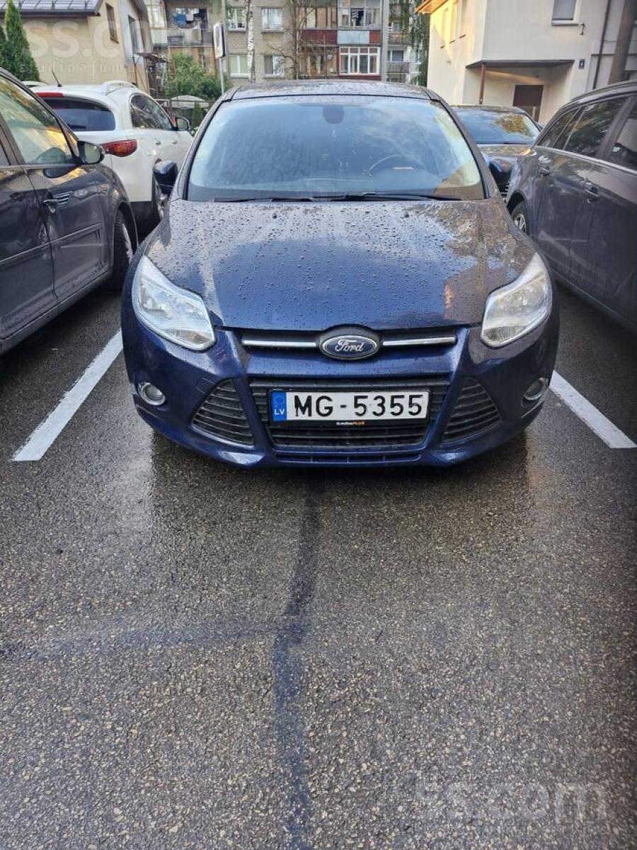 Blue Ford Focus 2013 in Riga, with an engine capacity of 2.00 L and mileage of 288 thousand km for 3900 €, photo 4 on AUTOMOTO.COM.LV
