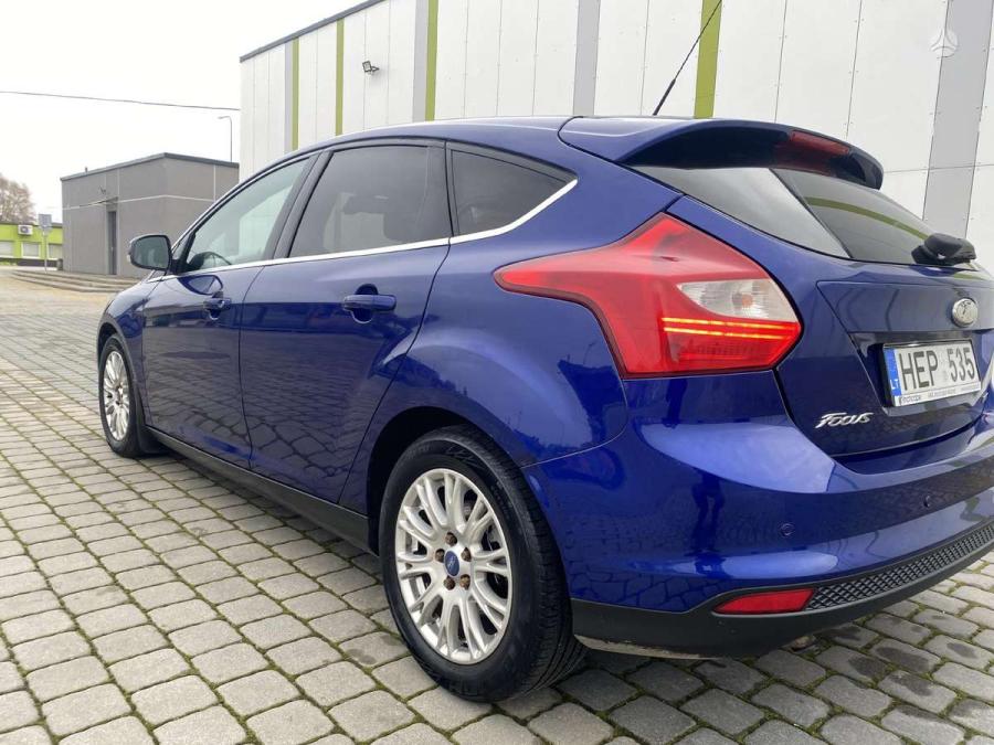 Zils Ford Focus 2014 Viļņa, ar dzinēja tilpumu 1.00 L un nobraukumu 200 tūkst. km par 2850 €, foto 1 vietnē AUTOMOTO.COM.LV