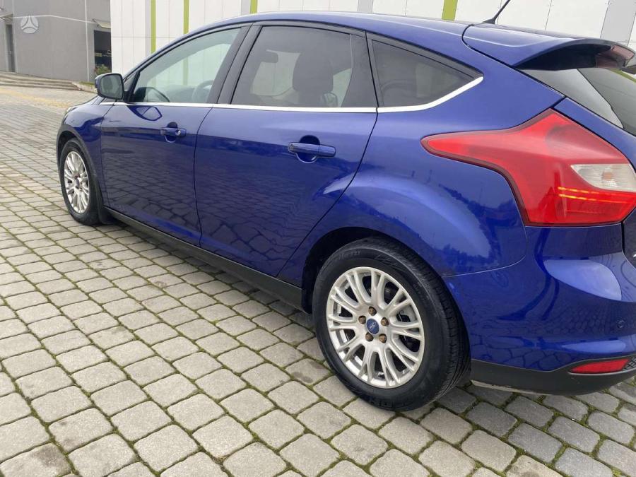 Zils Ford Focus 2014 Viļņa, ar dzinēja tilpumu 1.00 L un nobraukumu 200 tūkst. km par 2850 €, foto 2 vietnē AUTOMOTO.COM.LV