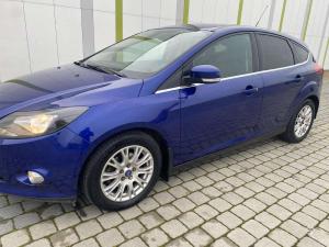 Zils Ford Focus 2014 Viļņa, ar dzinēja tilpumu 1.00 L un nobraukumu 200 tūkst. km par 2850 €, foto 5 vietnē AUTOMOTO.COM.LV