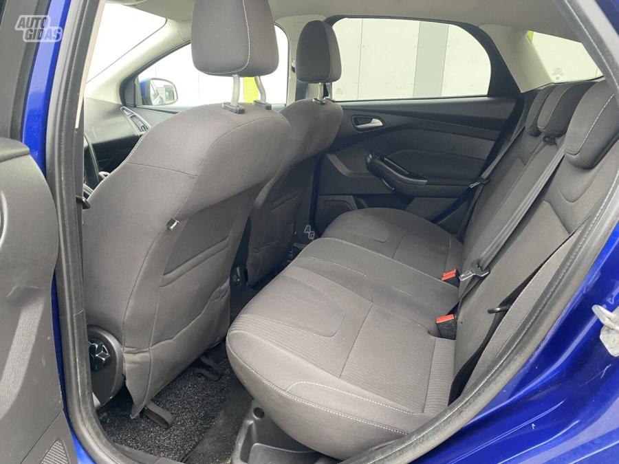 Blue Ford Focus 2014 in Vilnius, with an engine capacity of 1.00 L and mileage of 200 thousand km for 2950 €, photo 21 on AUTOMOTO.COM.LV
