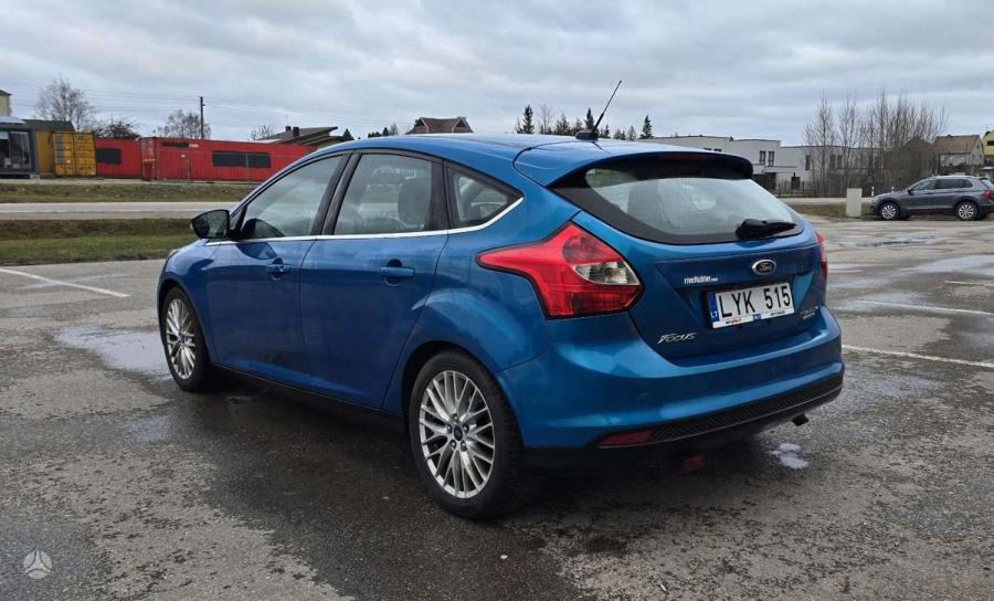 Zils Ford Focus 2014 Kauņa, ar dzinēja tilpumu 2.00 L un nobraukumu 160 tūkst. km par 5000 €, foto 4 vietnē AUTOMOTO.COM.LV