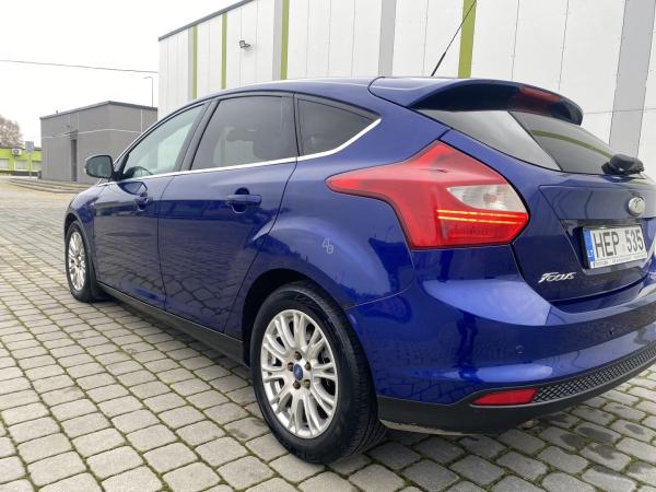 Blue Ford Focus 2014 in Vilnius, with an engine capacity of 1.00 L and mileage of 200 thousand km for 2500 €, photo 2 on AUTOMOTO.COM.LV