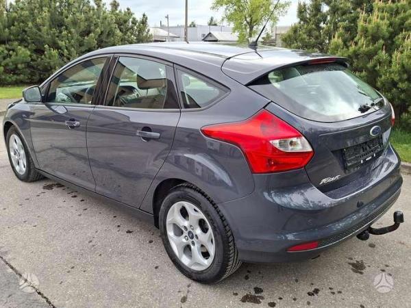 Blue Ford Focus 2014 in Ukmerge, with an engine capacity of 1.00 L and mileage of 214 thousand km for 2650 €, photo 6 on AUTOMOTO.COM.LV