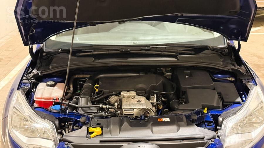 Blue Ford Focus 2014 in Riga, with an engine capacity of 1.00 L and mileage of 133 thousand km for 4500 €, photo 11 on AUTOMOTO.COM.LV