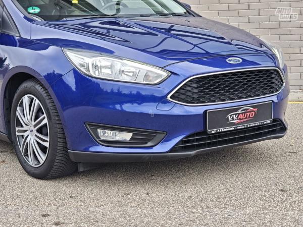 Ford Focus 2015 Viļņa vietnē Zils Ford Focus 2015 Viļņa, ar dzinēja tilpumu 1.00 L un nobraukumu 193 tūkst. km par 4500 €, foto 10 vietnē AUTOMOTO.COM.LV