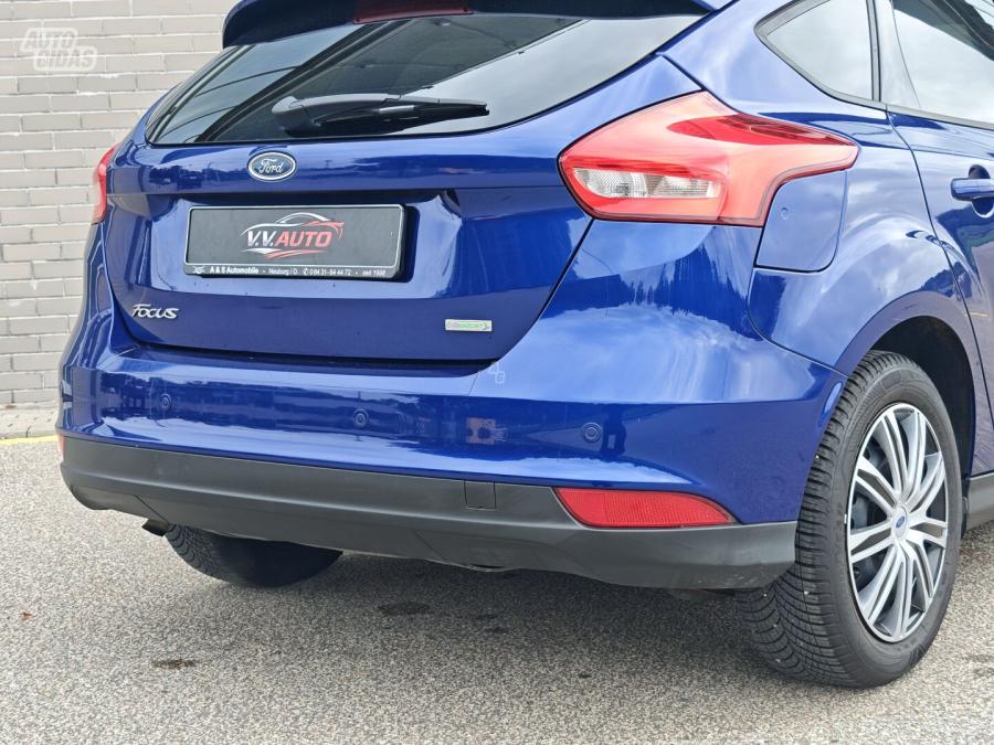 Zils Ford Focus 2015 Viļņa, ar dzinēja tilpumu 1.00 L un nobraukumu 193 tūkst. km par 4500 €, foto 11 vietnē AUTOMOTO.COM.LV