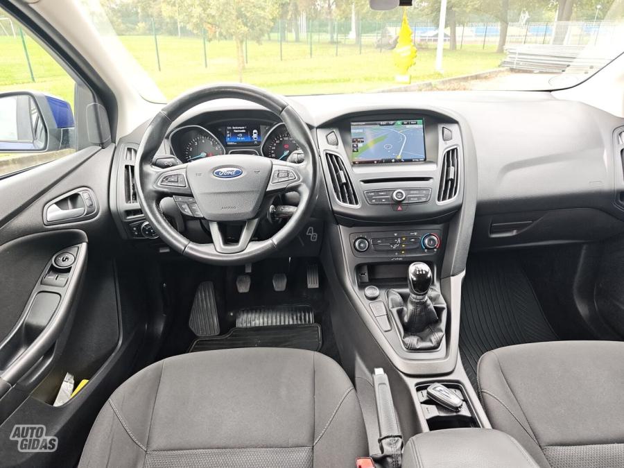 Zils Ford Focus 2015 Viļņa, ar dzinēja tilpumu 1.00 L un nobraukumu 193 tūkst. km par 4500 €, foto 16 vietnē AUTOMOTO.COM.LV