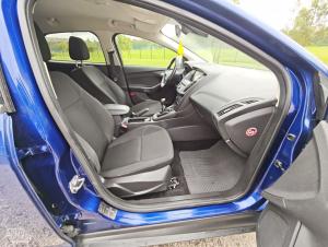 Zils Ford Focus 2015 Viļņa, ar dzinēja tilpumu 1.00 L un nobraukumu 193 tūkst. km par 4500 €, foto 26 vietnē AUTOMOTO.COM.LV