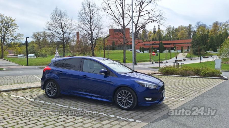 Blue Ford Focus 2016 in Viljandi, with an engine capacity of 1.00 L and mileage of 129 thousand km for 8000 €, photo 1 on AUTOMOTO.COM.LV