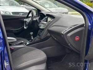 Blue Ford Focus 2016 in Jelgava, with an engine capacity of 1.50 L and mileage of 0 thousand km for 4990 €, photo 11 on AUTOMOTO.COM.LV