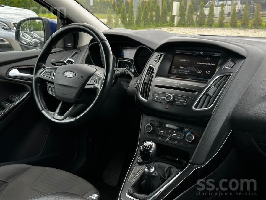 Blue Ford Focus 2016 in Jelgava, with an engine capacity of 1.50 L and mileage of 0 thousand km for 4990 €, photo 13 on AUTOMOTO.COM.LV