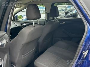 Blue Ford Focus 2016 in Jelgava, with an engine capacity of 1.50 L and mileage of 0 thousand km for 4990 €, photo 16 on AUTOMOTO.COM.LV