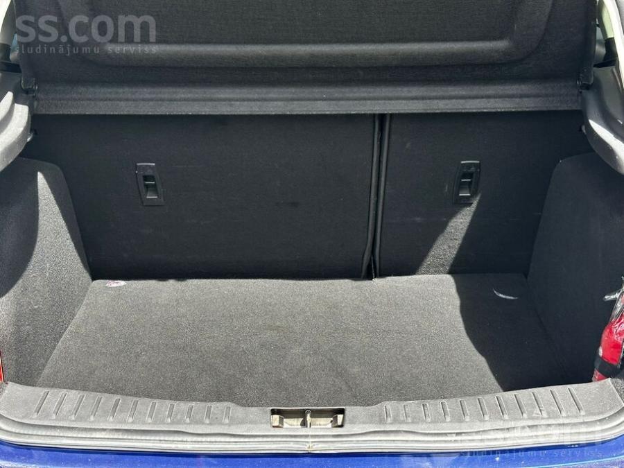 Blue Ford Focus 2016 in Jelgava, with an engine capacity of 1.50 L and mileage of 0 thousand km for 4990 €, photo 33 on AUTOMOTO.COM.LV