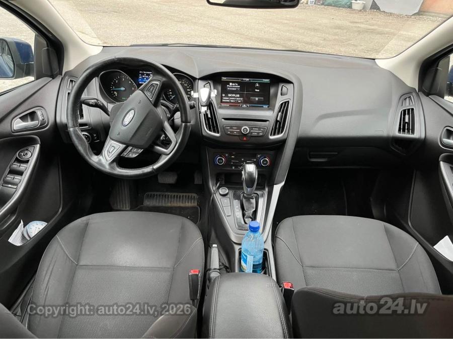 Zils Ford Focus 2016 Rapla, ar dzinēja tilpumu 2.00 L un nobraukumu 187 tūkst. km par 6000 €, foto 10 vietnē AUTOMOTO.COM.LV