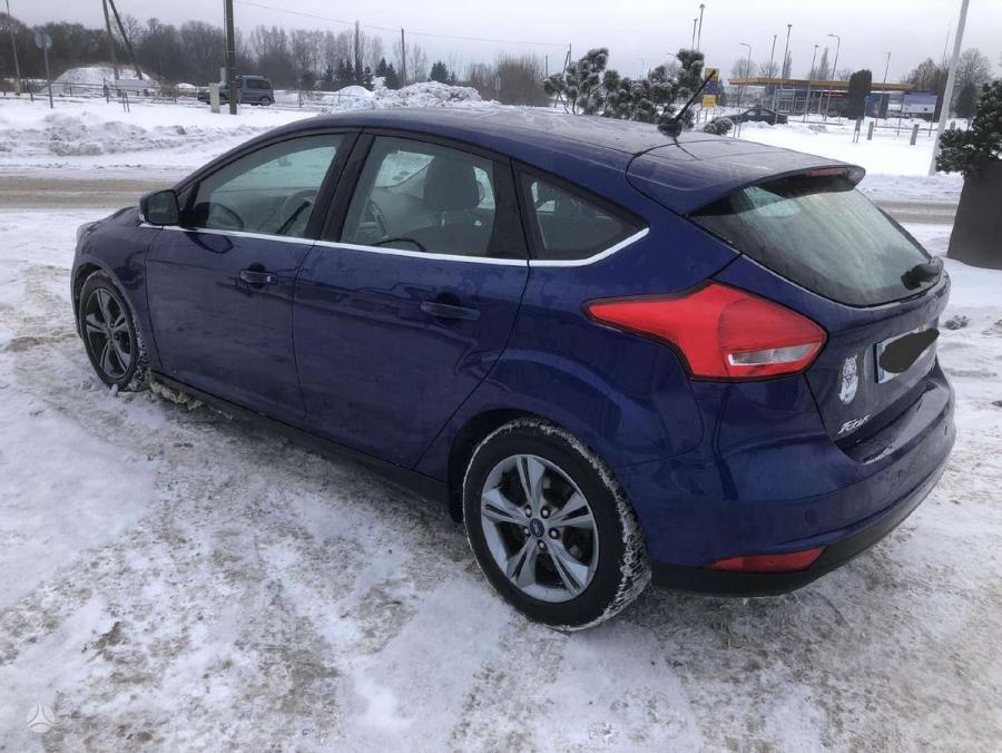 Blue Ford Focus 2017 in Taurage, with an engine capacity of 1.00 L and mileage of 222 thousand km for 4200 €, photo 4 on AUTOMOTO.COM.LV