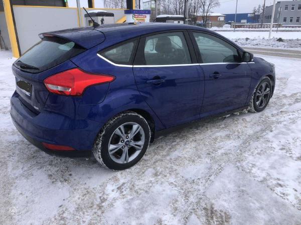Blue Ford Focus 2017 in Taurage, with an engine capacity of 1.00 L and mileage of 222 thousand km for 4200 €, photo 5 on AUTOMOTO.COM.LV